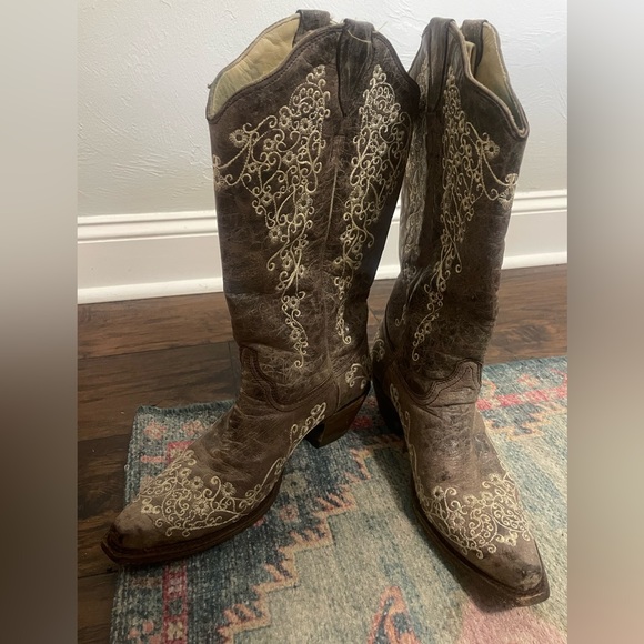 Corral | Shoes | Corral White Embroidered Boots | Poshmark